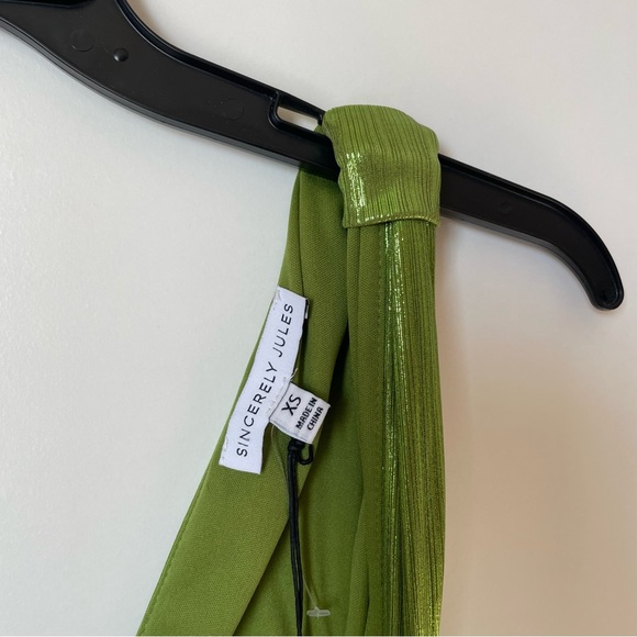 Sincerly Jules | Dresses | Sincerely Jules Green Metallic Cocktail ...